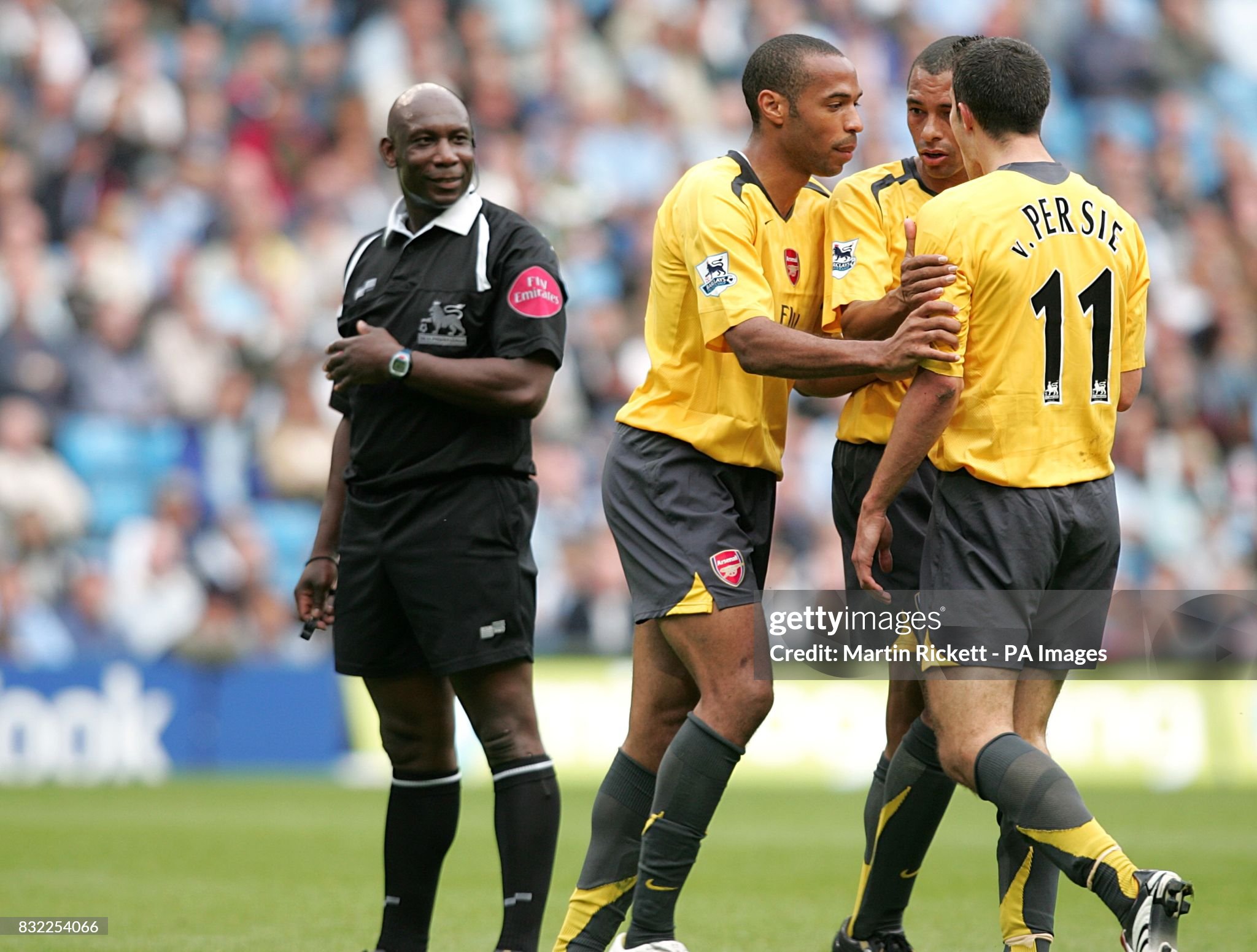 First black EPL referee dies at age 65